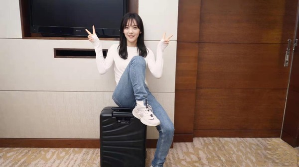 Cai Wenjing's "commercial" appraisal was completed, and she claimed to be a duck into the water ...