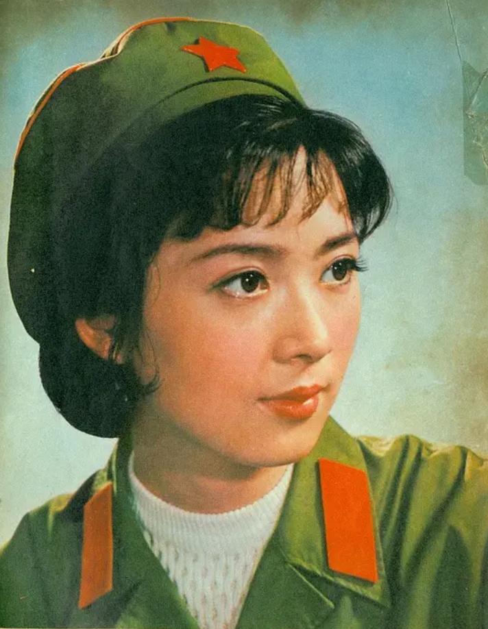 "The First Beauty" Gong Xue in the 1980s: Because of the hooligan case ...