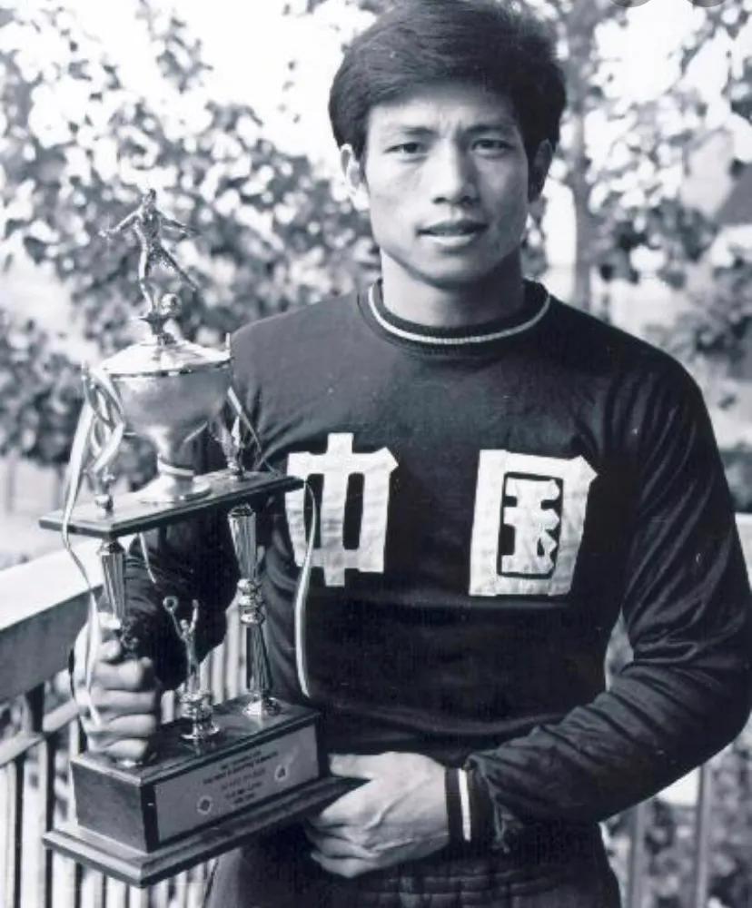 My heart is the top ten outstanding goalkeepers in Chinese football ...