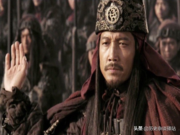 Li Xiucheng "sword pointed at Shanghai", but Zeng Guoquan resisted his ...