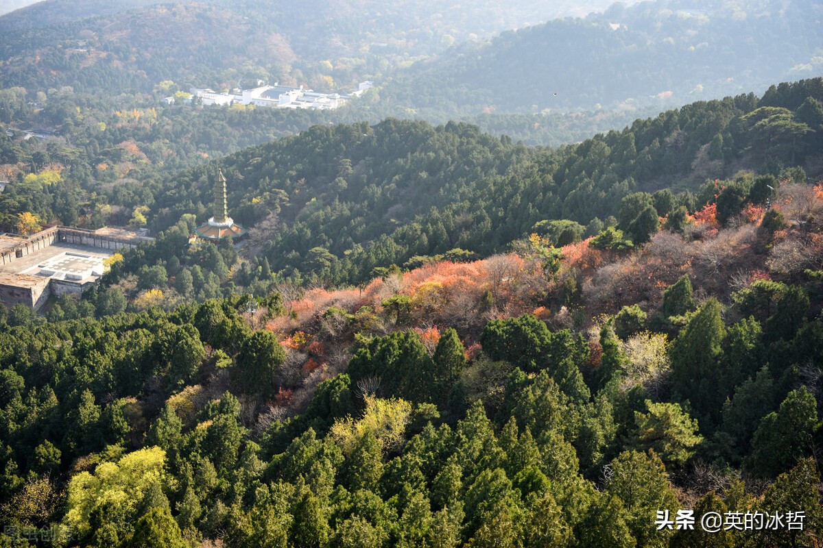 A surname that is not recorded in a hundred family surnames, the first ...