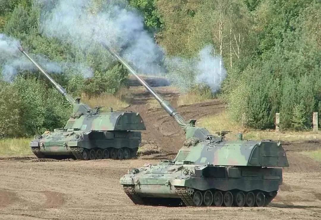 World Military Trailer Series 2: The new German HX3 truck gun is even ...