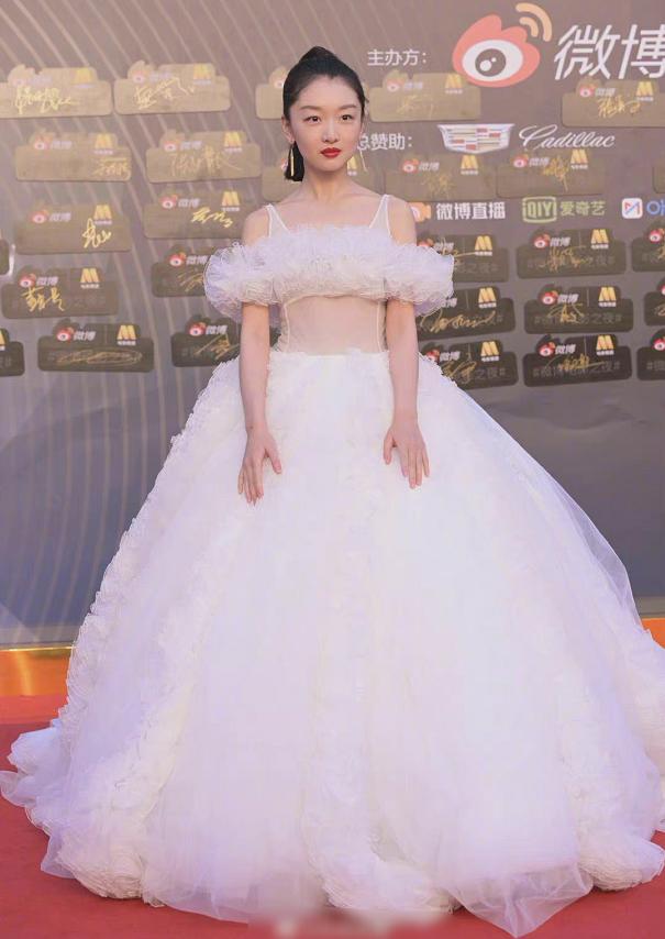 Weibo night on the red carpet, the four generations of girls gathered together, princess Zhou ...