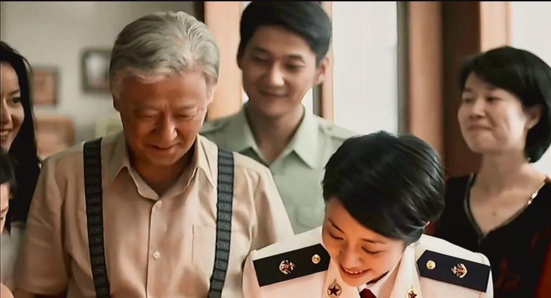 Compared with Bai Hongmei, "Parents Love", where is Jiang Weiguo's wife ...