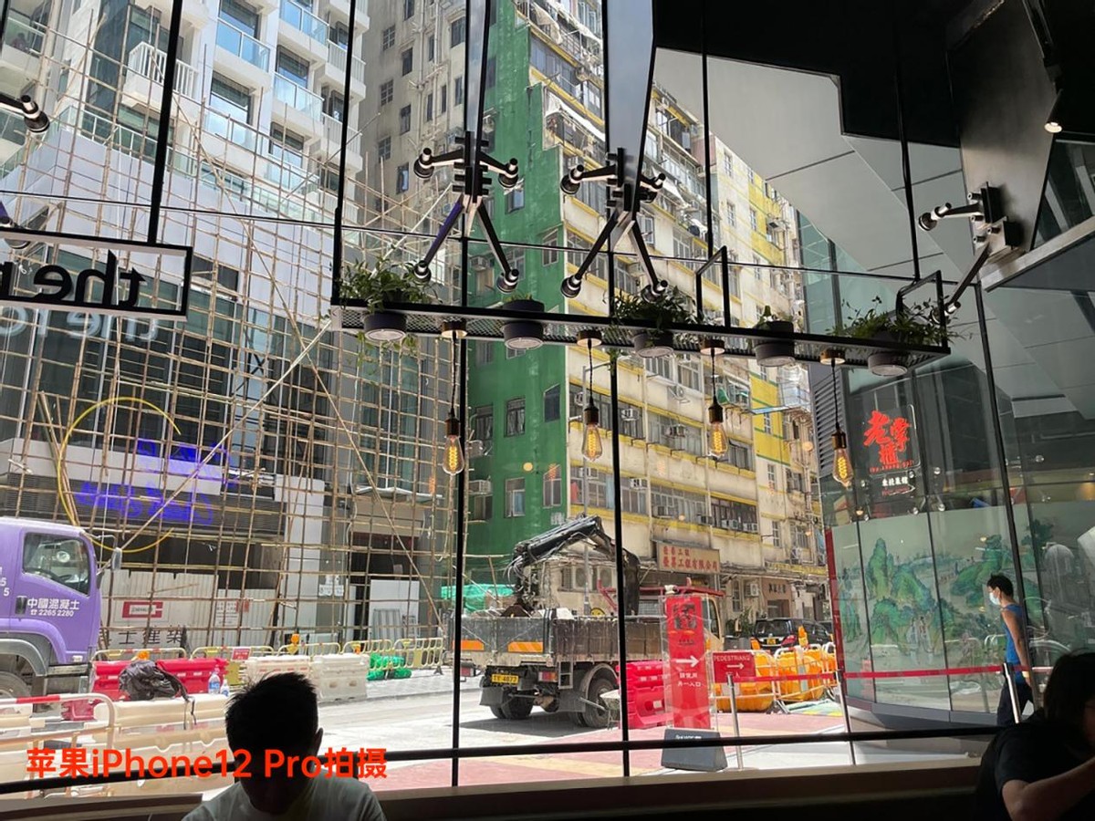 Sharp AQUOS R6 real shot proofs: priced at more than 8,000 yuan, 1 inch ...