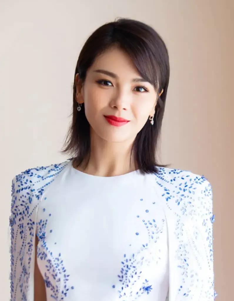 Liu Tao mourns Qin Yi: a legendary life, a hundred generations, showing ...