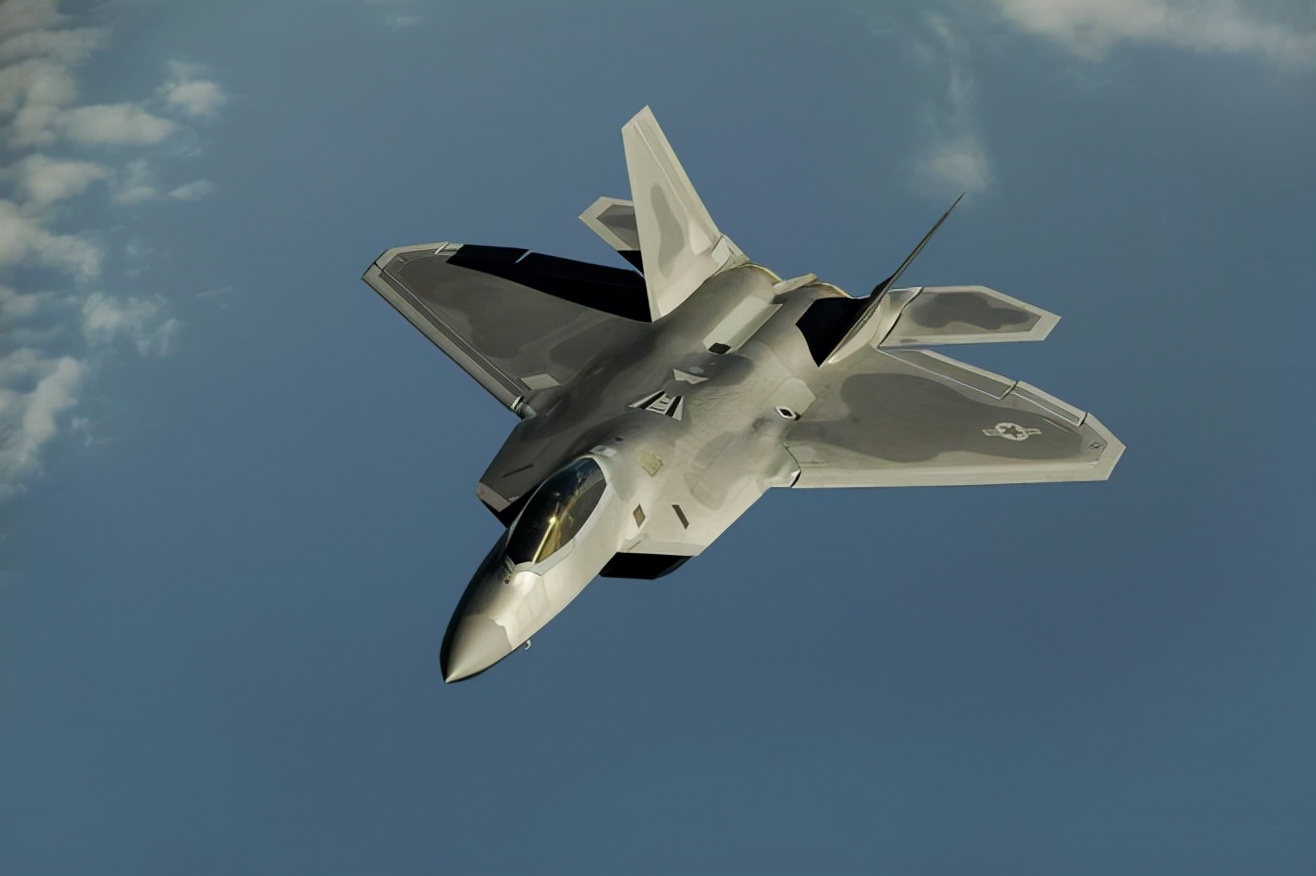 The F-22, the most powerful fighter in the US military, has a new "skin ...
