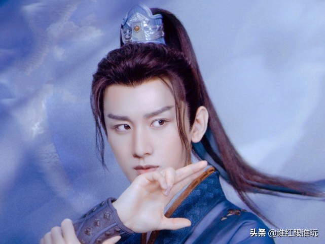 Cheng Yi brought drama and makeup live, the appearance of the original ...