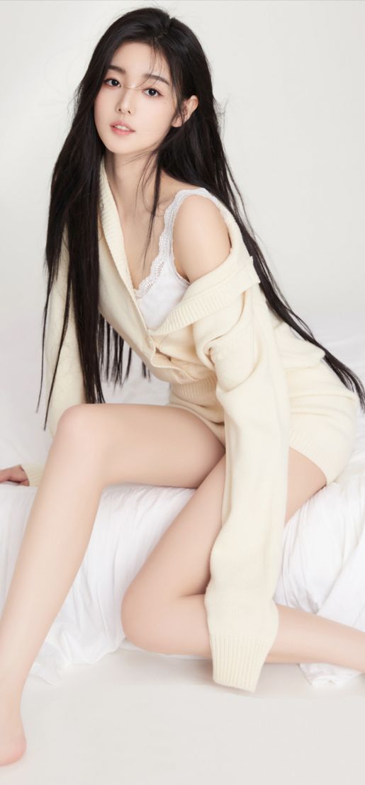 Chen Ziyi Photo Album-Super Clear Wallpaper Edition - iNEWS