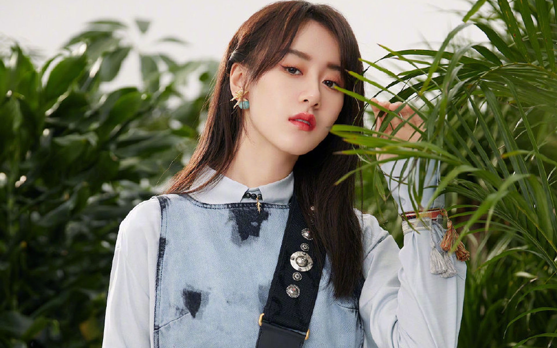 Entertainment Comments: Li Xian, Yuan Bingyan, Hu Ge, Yang Rong, Song ...