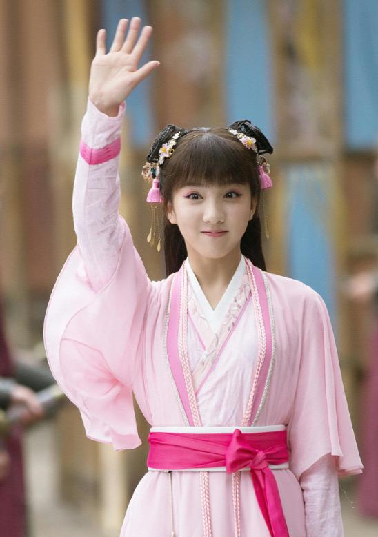 Su Xiaotong Aite Zuo Linjie: From heartbeat to liking, only you - iNEWS