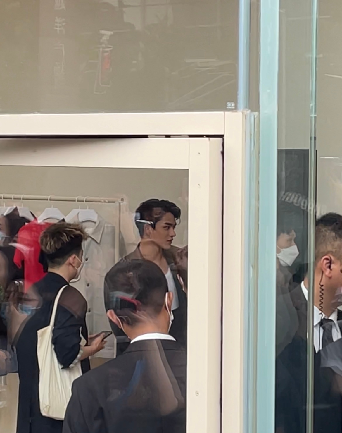 The exposure of Dong Sicheng and Huang Xuxi's health picture is indeed ...