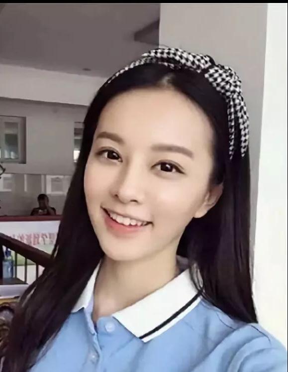 "Abandoned wealthy wife" Song Wenfei was beaten with blood all over his face while in ...