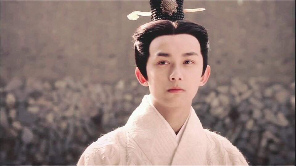 Story: The family meeting of the ancestors of the six generations of Qin, Qin Xiaogong saw Hu ...