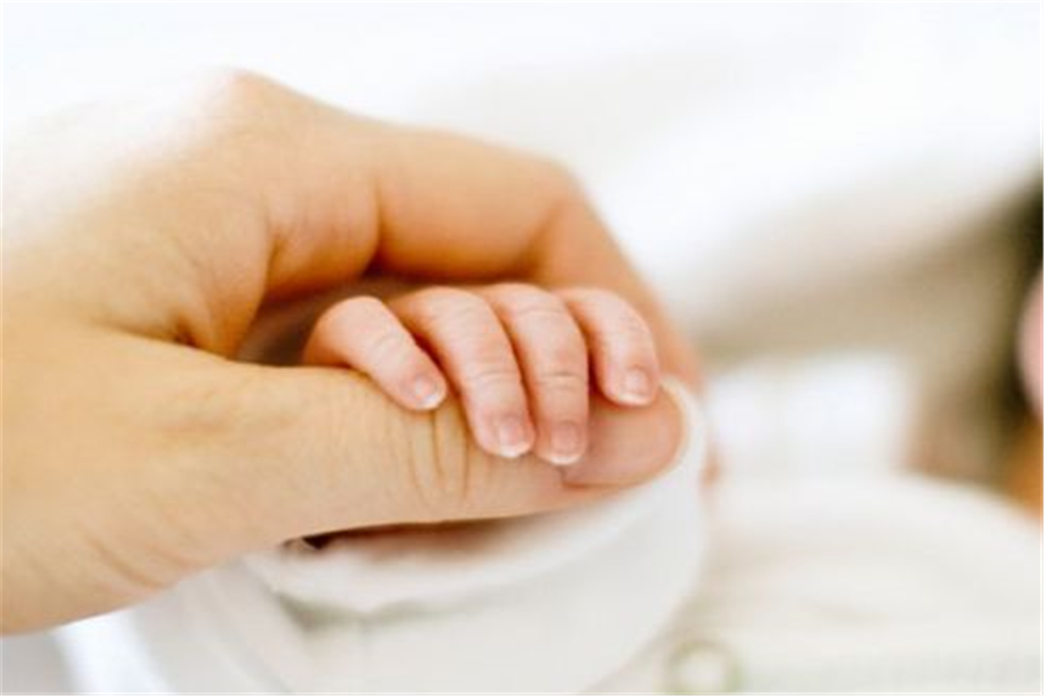 Children with the habit of "gnawing nails" are prone to two endings ...