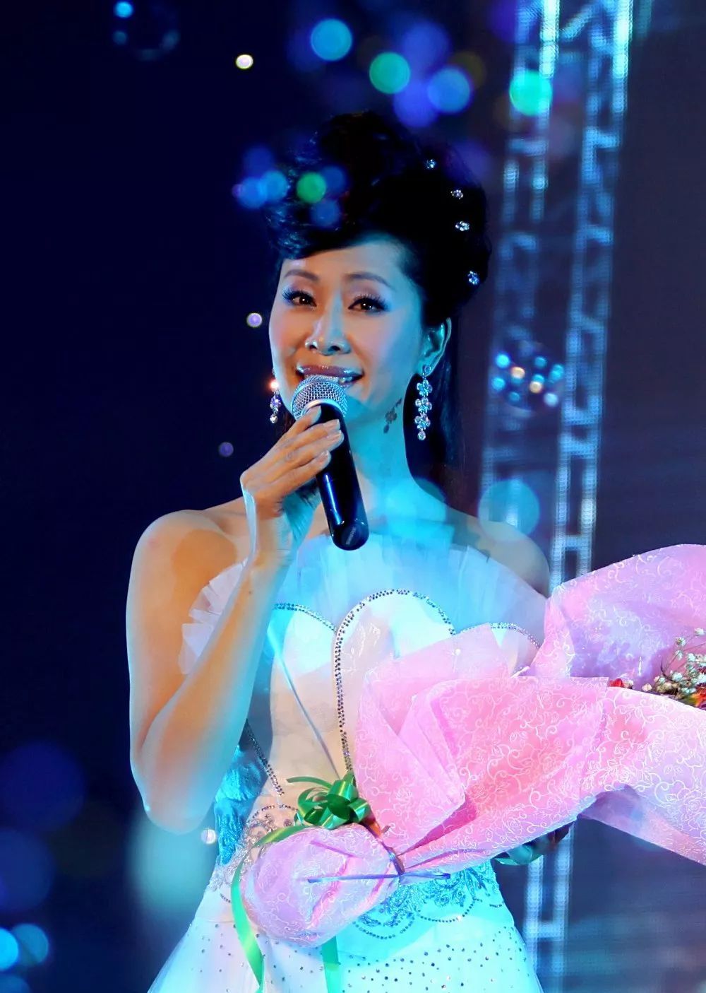 How did the legendary coat brother Zhu Zhiwen get to the top quickly ...