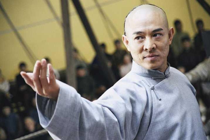 Jet Li's current situation in his later years: He bought hundreds of ...