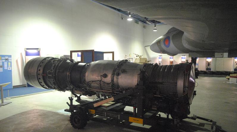 Spend 650 million to introduce the Spey engine and put it aside for 30 ...