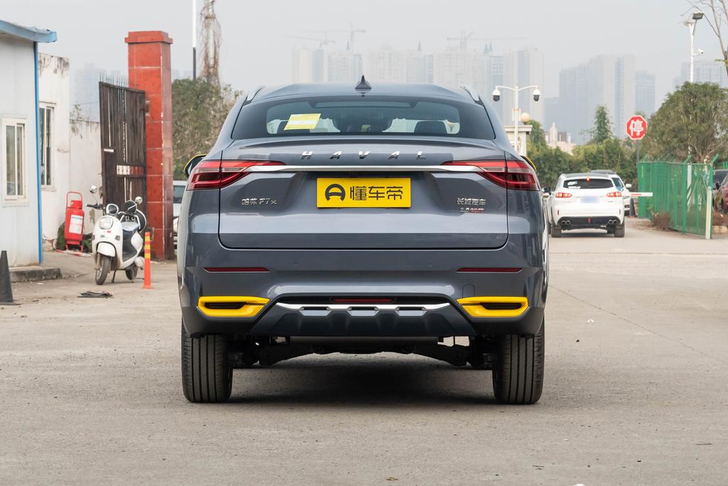 Haval F7X Coupe SUV - iNEWS