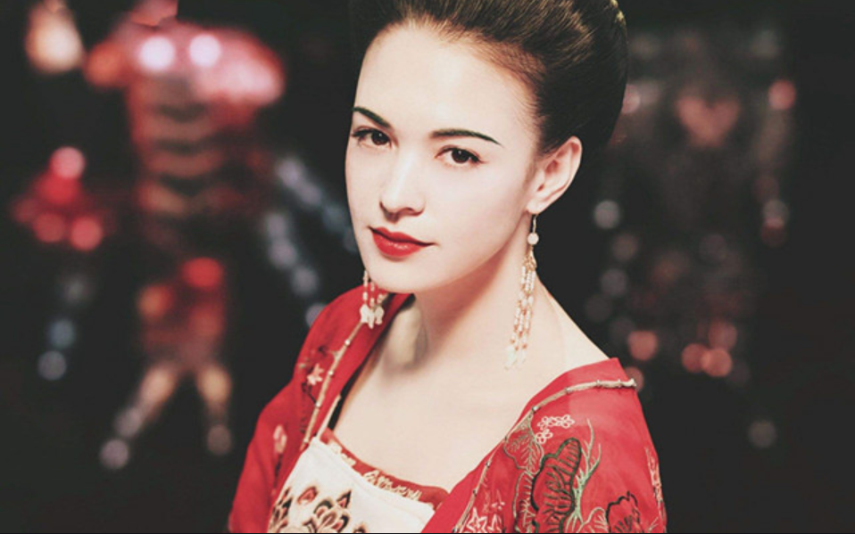 From the most beautiful Concubine Yang to the collapse of her ...