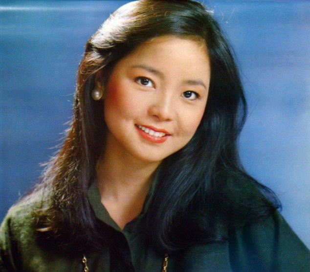 Teresa Teng died at the age of 42. After her death, her body covered ...