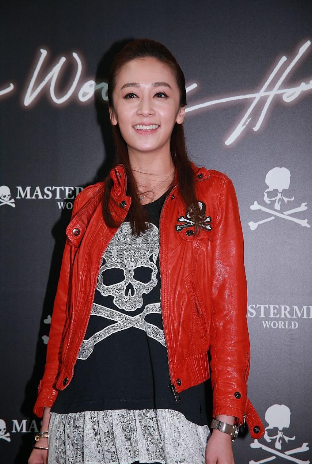 The rich three-generation Ma Guifeng takes over the family hotel ...