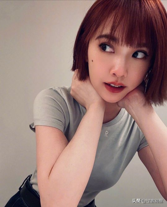 Rainie Yang's new hairstyle has changed to "18-year-old Lolita Girl" in ...