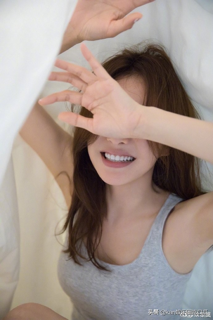 Xia Lan Summer Photo Album😍 - iNEWS