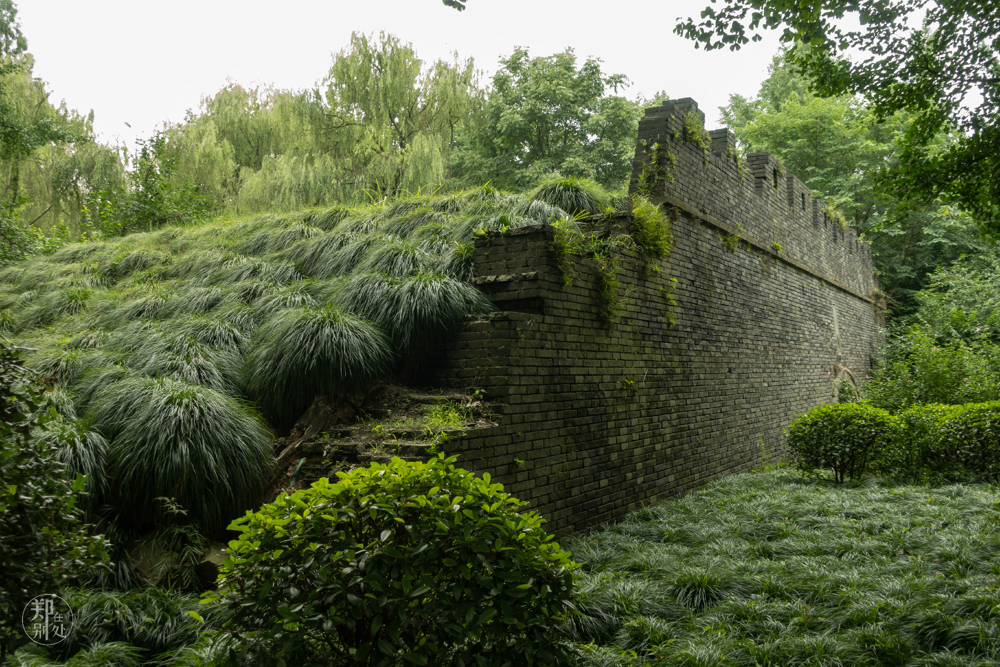 Hangzhou Fengshan Gate: A hundred years ago, it cost a little money to ...
