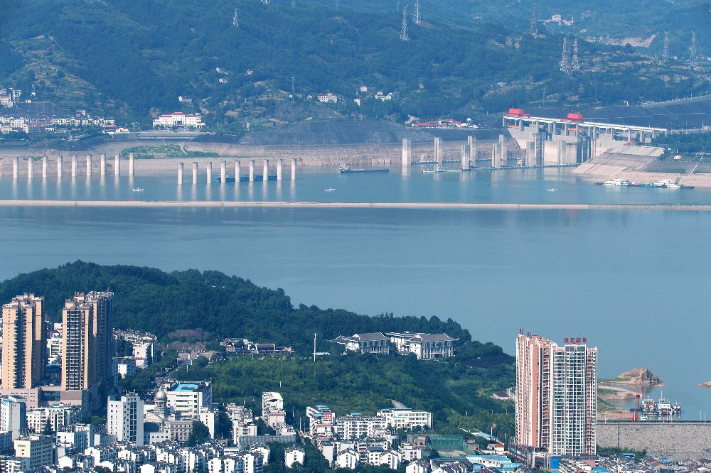 Maoping Zhilan Valley on the Three Gorges Dam - iMedia