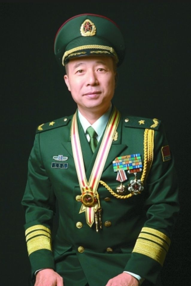 16 astronauts' ranks, positions, and profile photos - iNEWS