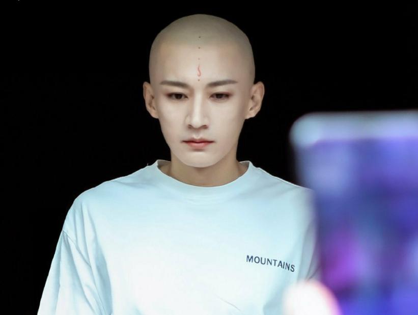 Just look at Liu Xueyi's bald head and you will know what “value ...