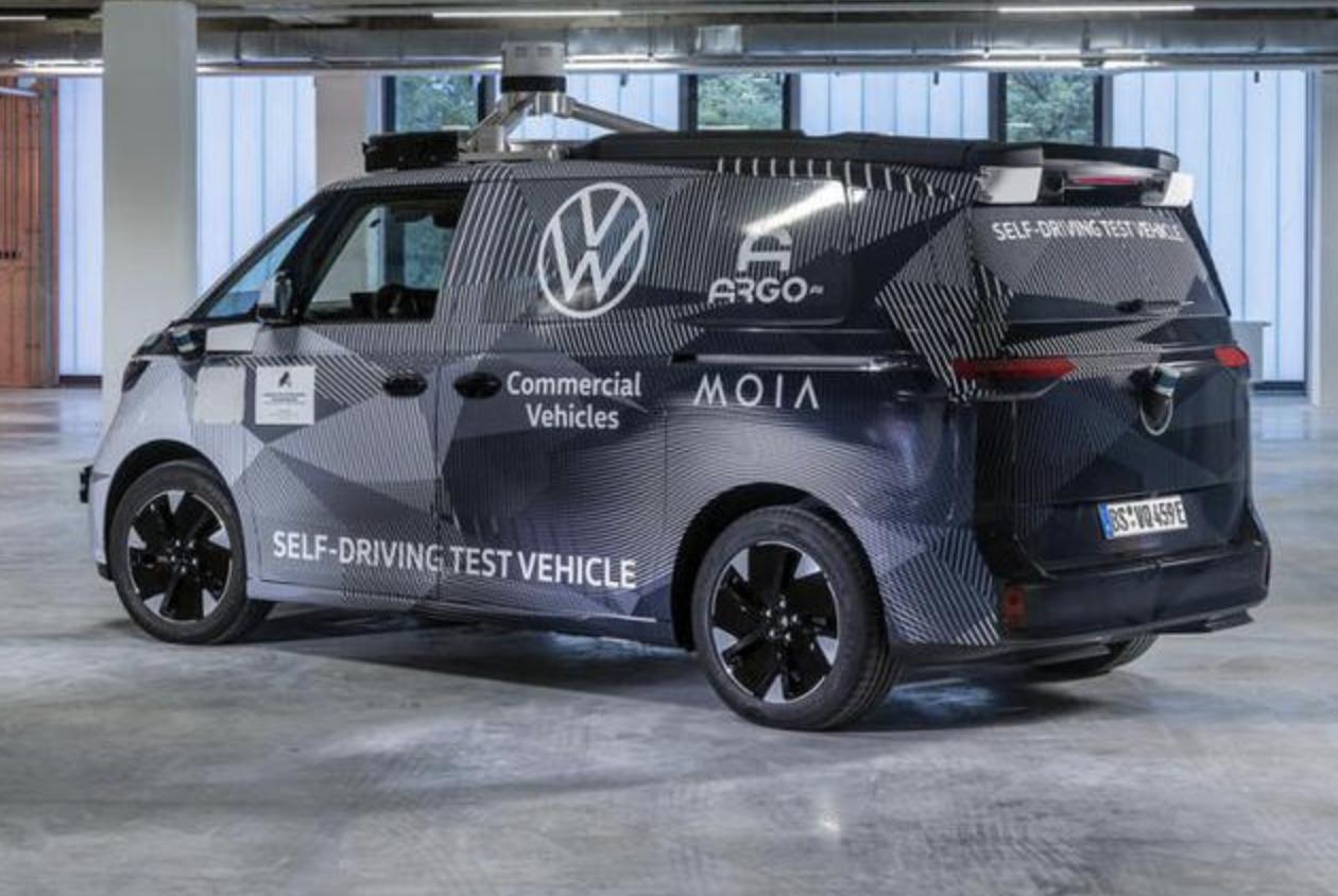 Optimistic about autonomous driving?Volkswagen ID.BUZZ exploded at the ...