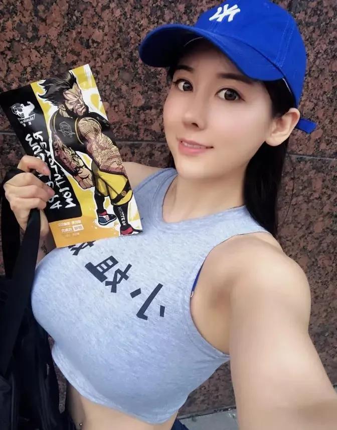 "Muscle Goddess" Liu Taiyang! The 130-pound body is so beautiful that ...