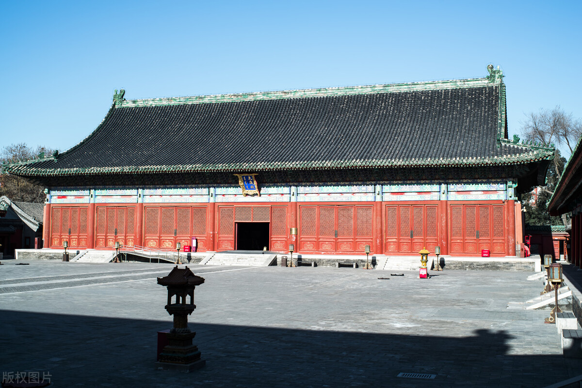 Li Xiaoli Walking Series The stories and buildings on the central axis ...