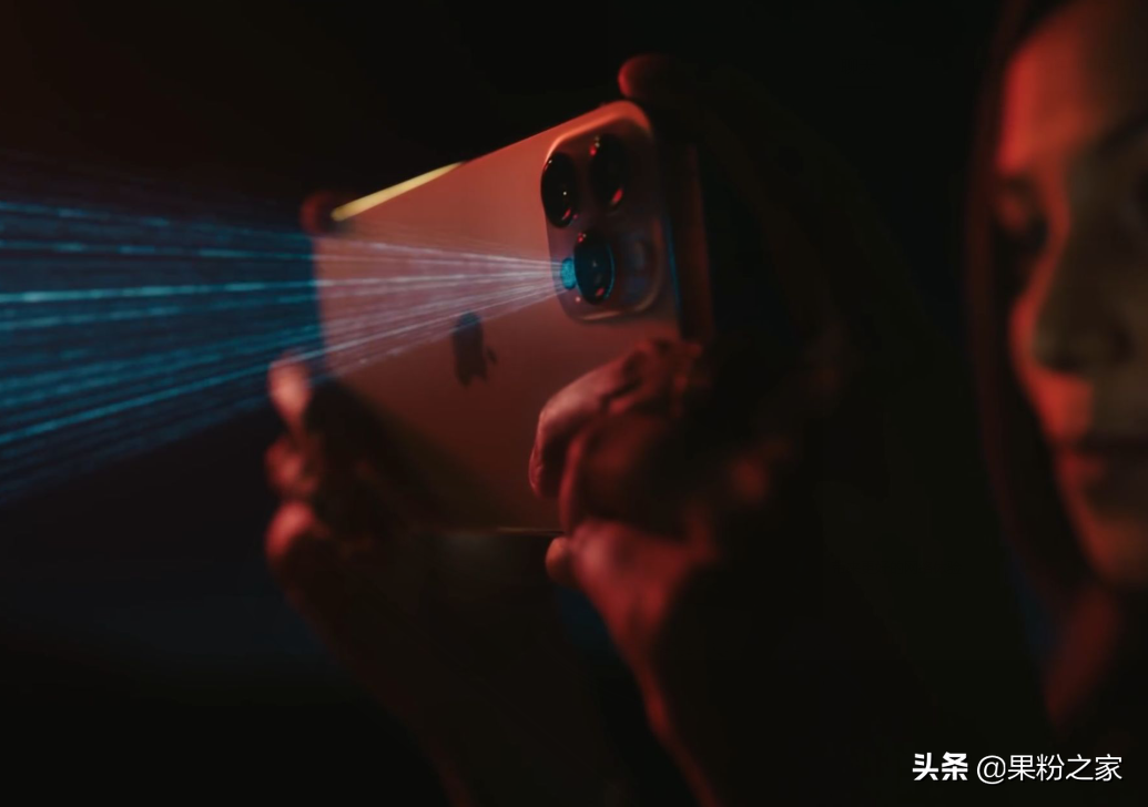 iPhone 13 or the whole series comes standard with 5G millimeter wave ...