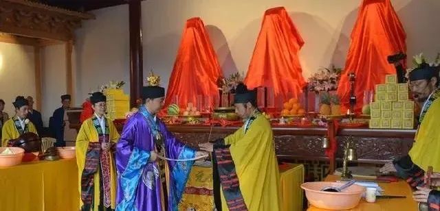Taoism: The Origin of Enlightenment - iNEWS