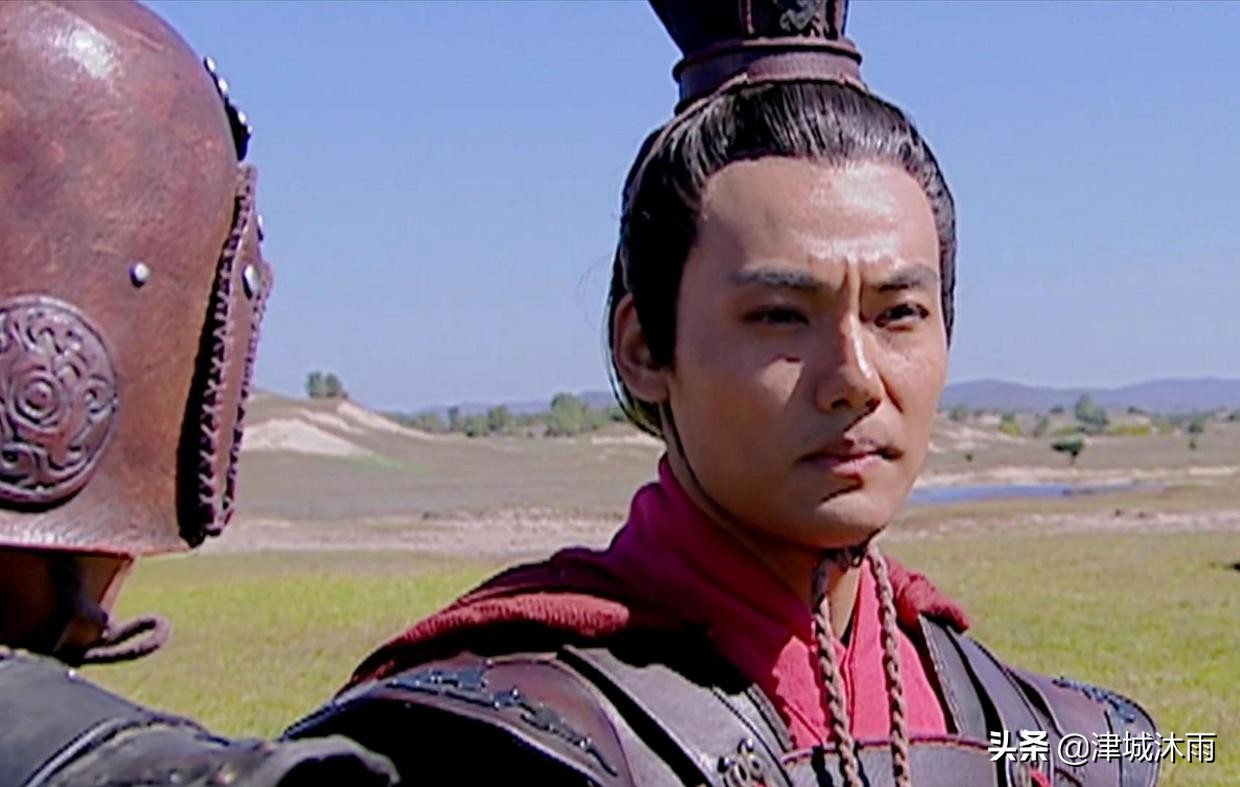 In the Eastern Han Dynasty, Dou Xian attacked the Xiongnu and destroyed ...