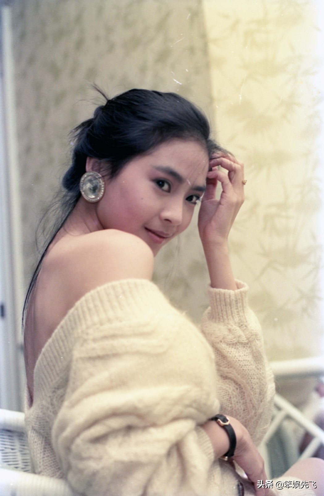 Lin Yizhen and Yu Xiaofan were forced to work overtime when they first ...