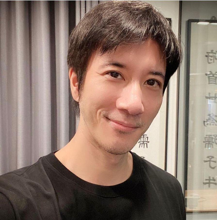 44-year-old Wang Leehom posted a new photo, netizens almost couldn't ...