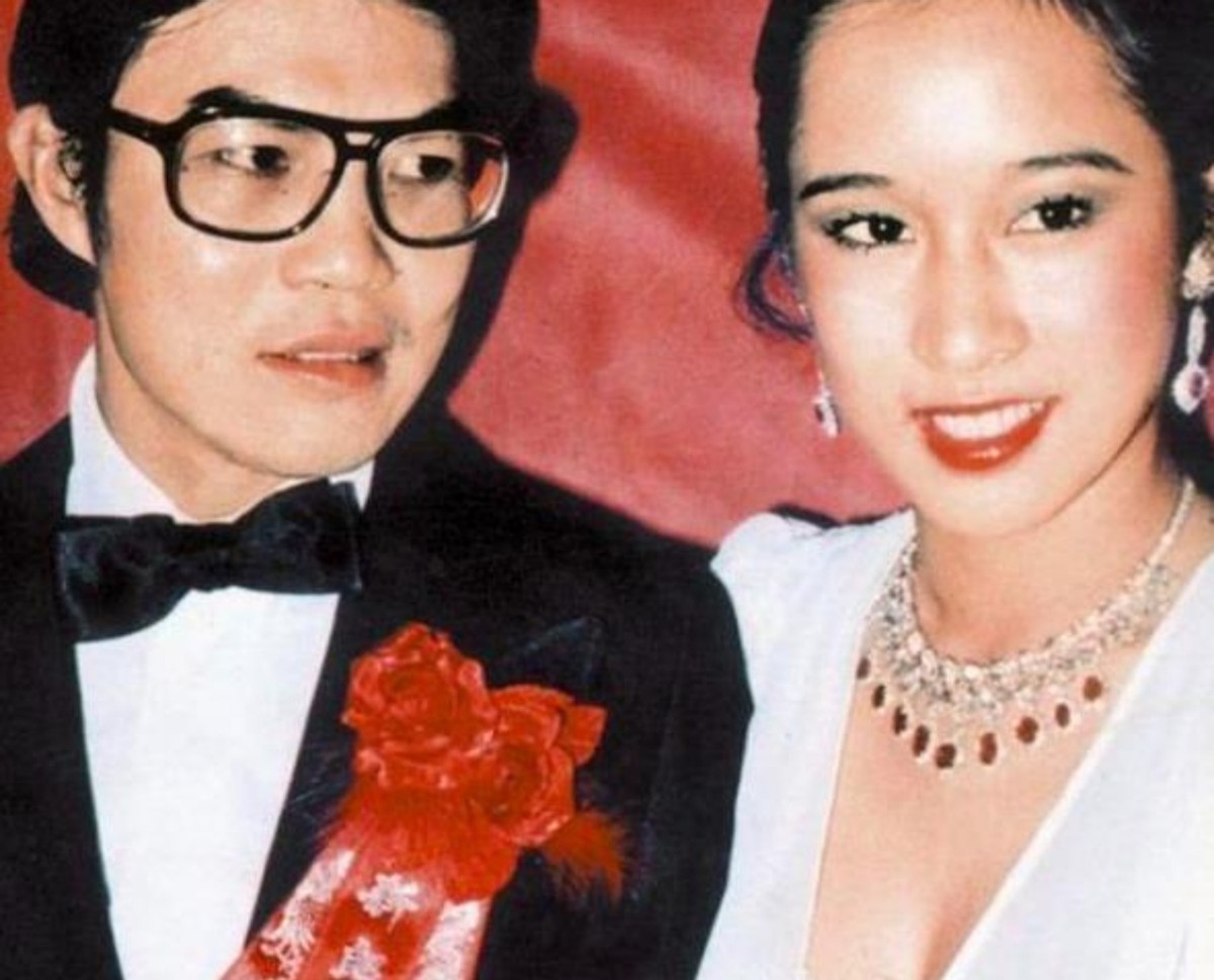 Guo Jingjing celebrates her mother-in-law's birthday, the two of them ...