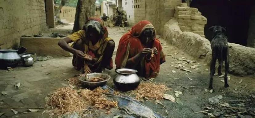 Perna, a low caste in India, has been prostitutes for generations. They ...