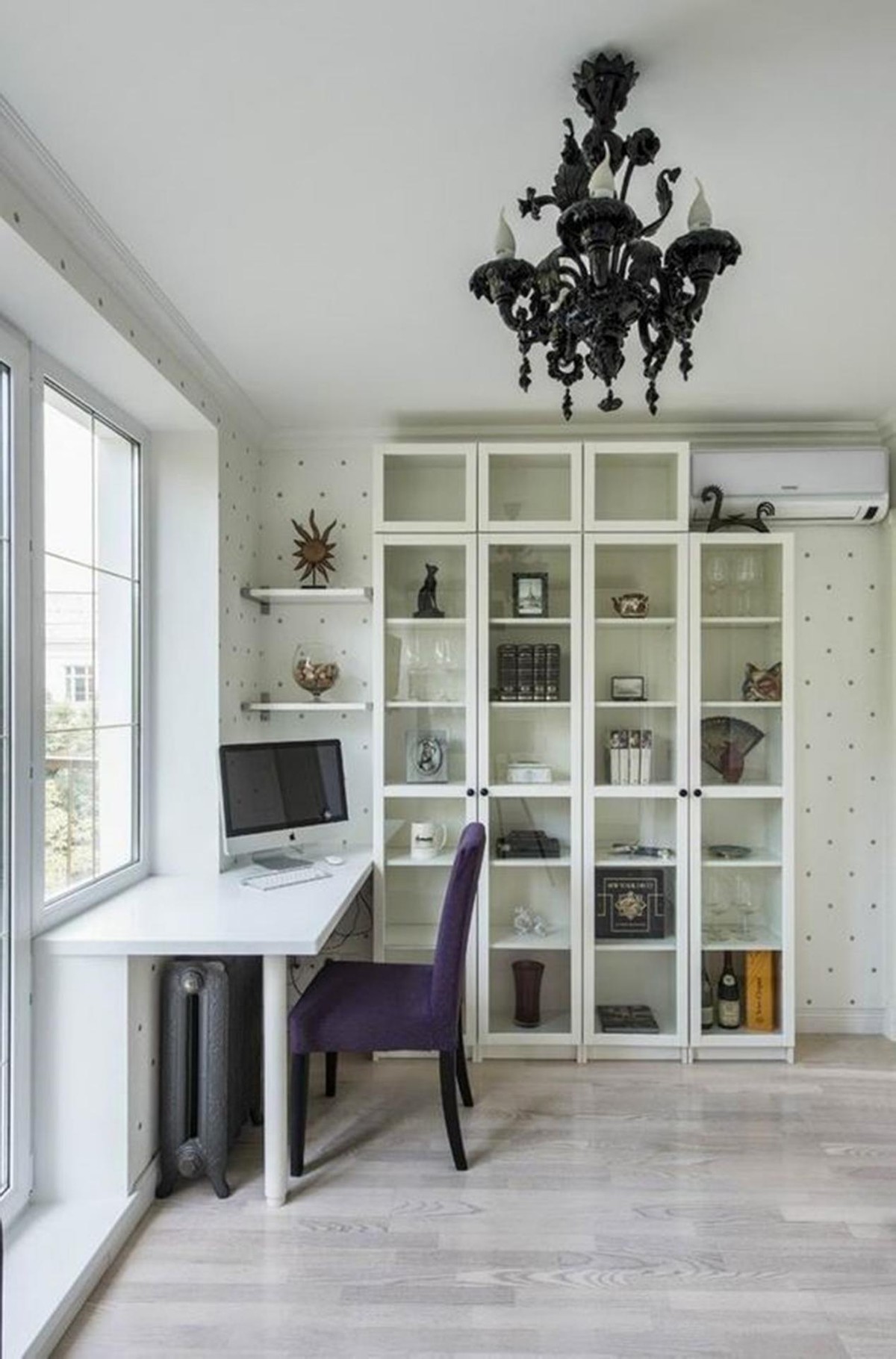 There is no need to leave a separate study room. Move these 4 corners ...