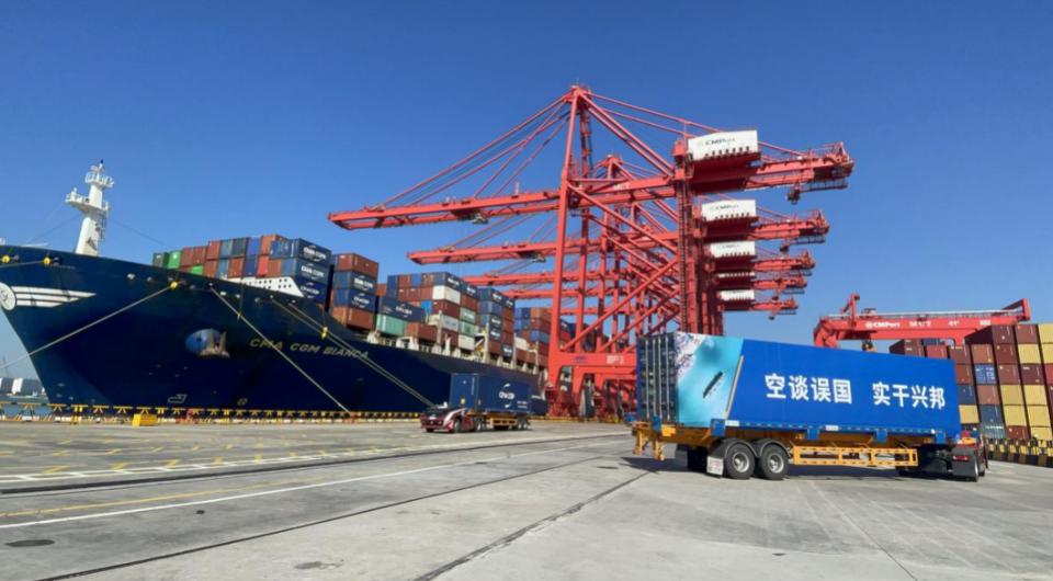 Mawan Smart Port opens!The first 5G green low-carbon smart port in the ...