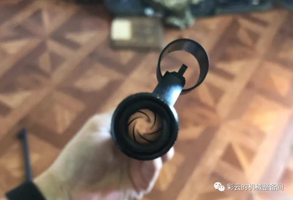 Why does the VPO-215, which has a rifling on the muzzle, attract the ...