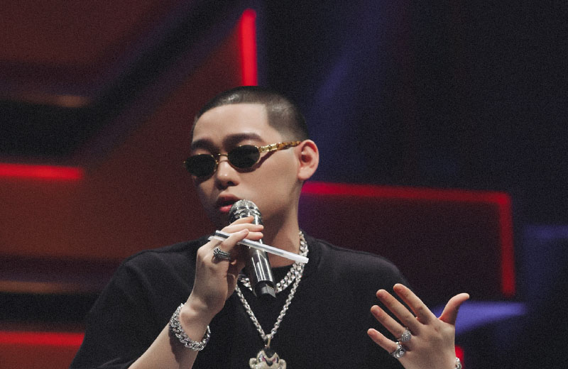 "Rap Listen to Me" is on the air!The egg shell is still "the total ...