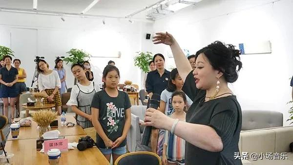 Chinese soprano singer Huang Ying——It's not enough to just like to ...