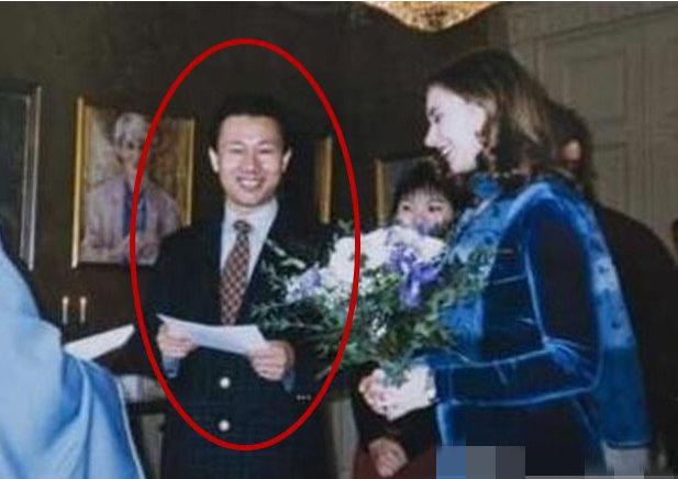 It was not Wang Jianlin who saved Wang Sicong?How powerful is his ...