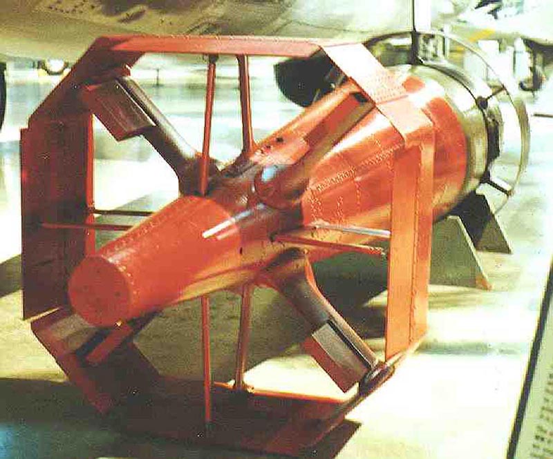 Giant American and British aerial bombs from World War II, some of ...