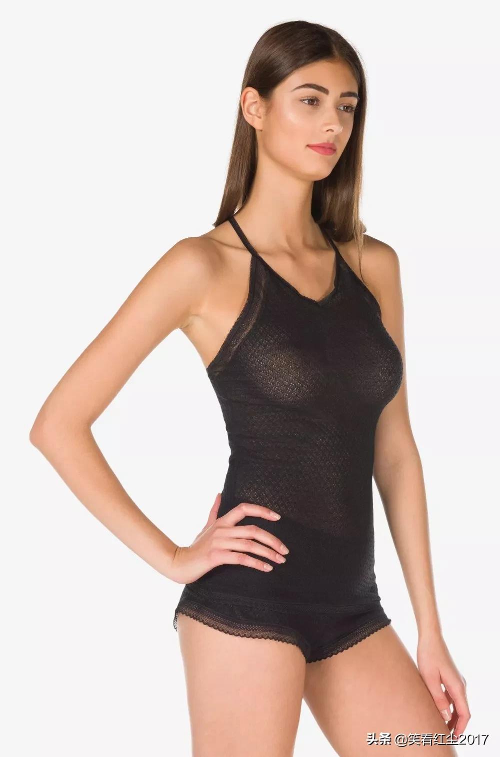 Zurich female model Dayane Hofer (Dayane Hofer), a set of beautiful photos of her first lingerie ...